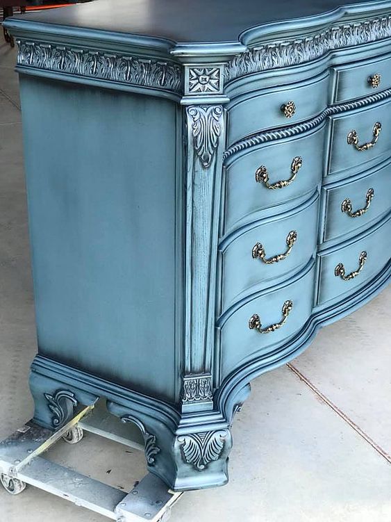 15 piese geniale de mobilier albastru | GabiRalea.ro | DIY & Living